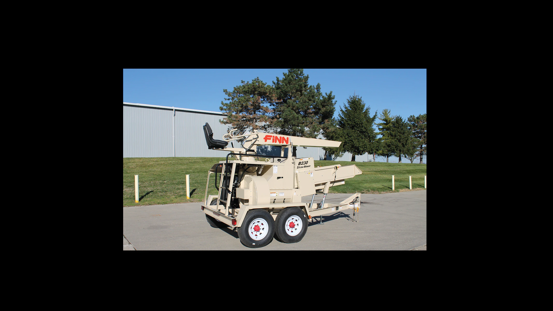 B230 Straw Blower for Sale in Riverview, FL| Dobbs Equipment, LLC