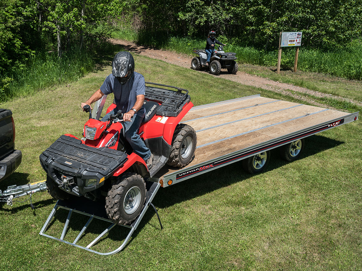 FLOE Trailers for Sale in Hartford, WI | B & B Trailers, Inc. - Hartford